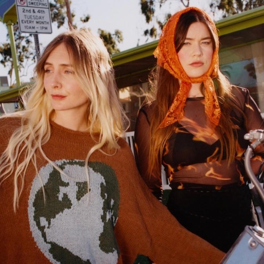 Wet Leg | Coup De Main Magazine